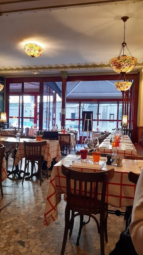 La Tour Bleue, Auteuil, Paris | Plum Guide