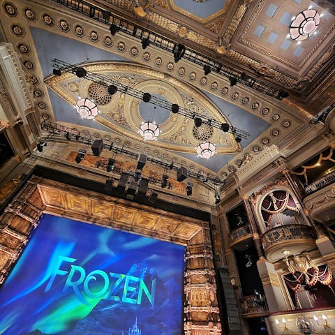 Russell the Great, Bloomsbury, London | Plum Guide