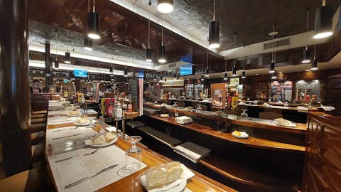 Mid-Century Modern, Arroios, Lisbon | Plum Guide