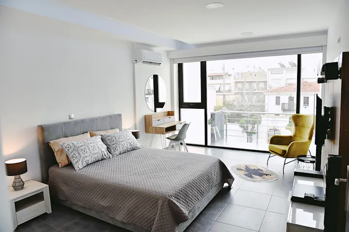 Greek Zephyr, Greece | Plum Guide