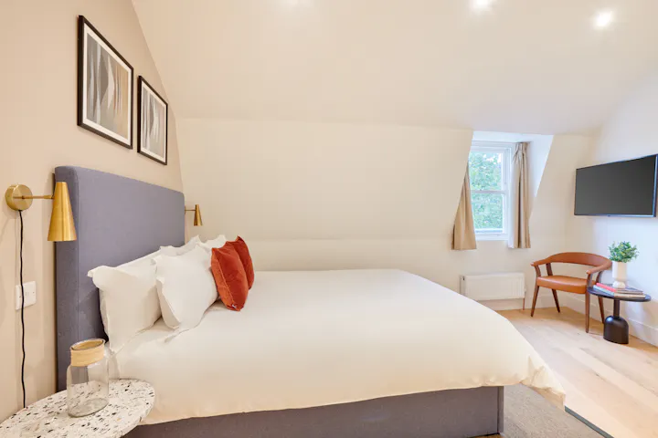 Brass & Marble, Vauxhall, London | Plum Guide