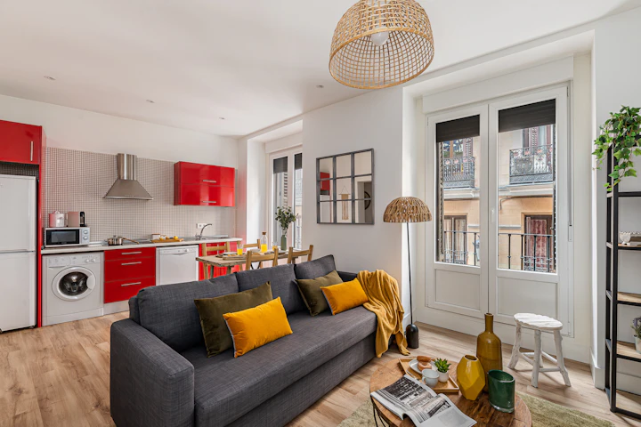 Two Squared, Sol, Centro | Plum Guide