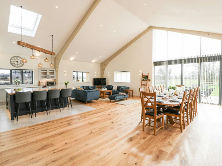 The Cider Barn, South Gloucestershire, England | Plum Guide