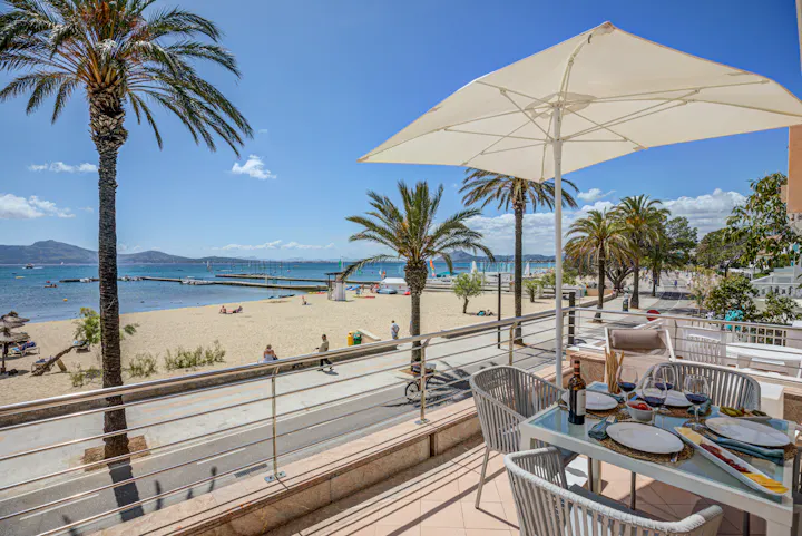 The Watermelon Moon, Port de Pollença, Majorca | Plum Guide