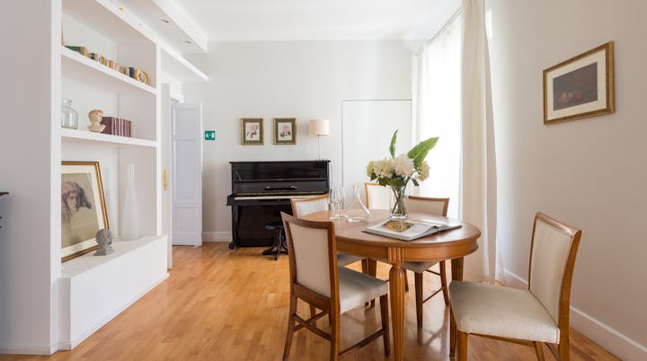 Stay in the best homes in Rome Capital, Lazio, Italy | Plum Guide