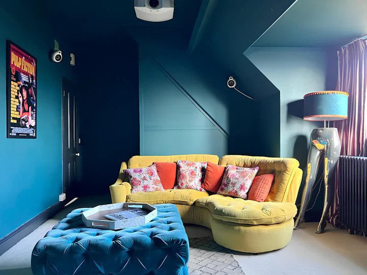 Cobblestone Manor, Frome, Somerset | Plum Guide
