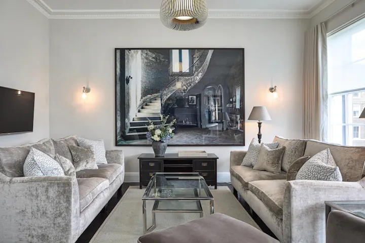 Refined Elegance, London, England | Plum Guide