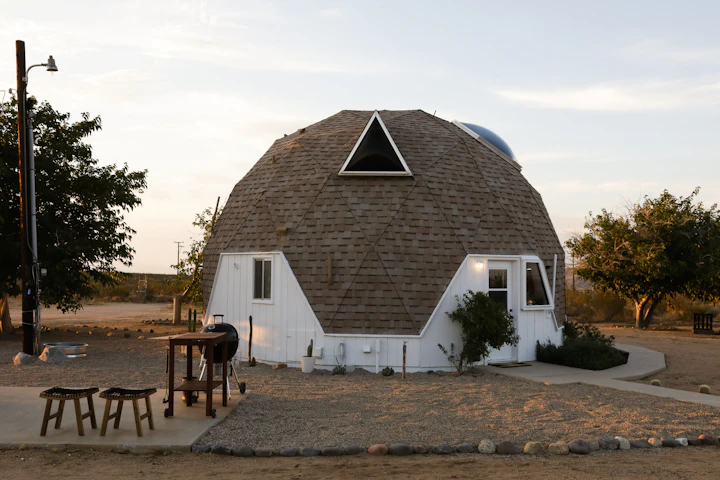 The Abracadabra Dome, California | Plum Guide