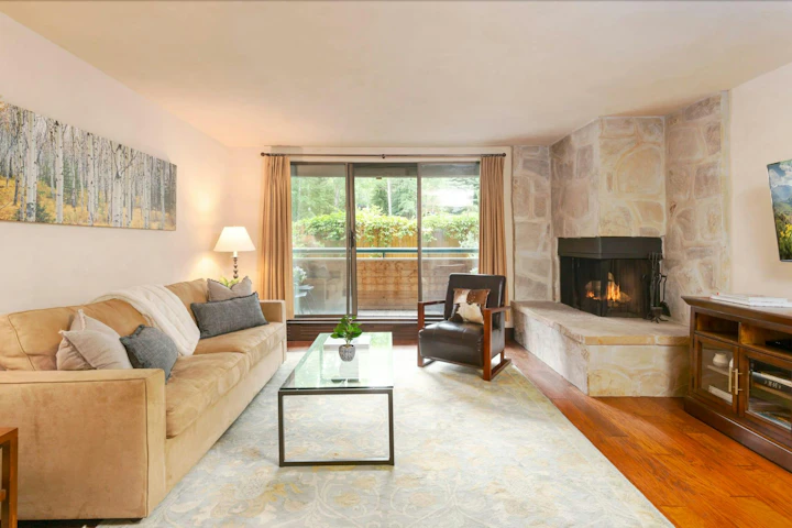 Mountain View Hideaway, Aspen, Pitkin County | Plum Guide
