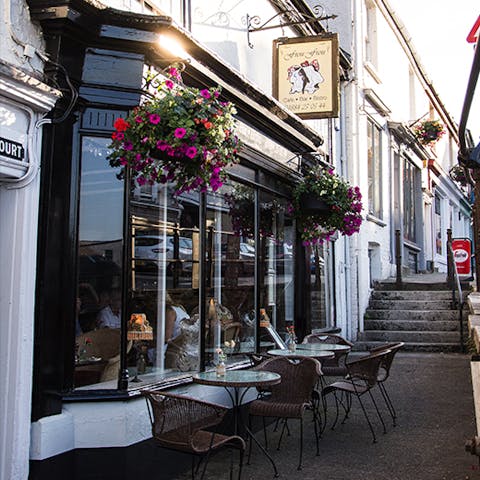 Lake View, Devon, England | Plum Guide