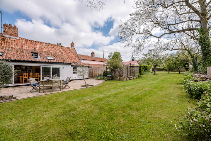 Hydrangea Cottage, Suffolk, England | Plum Guide