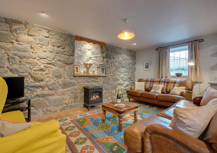 The Mabinogion, Botwnnog, Pwllheli | Plum Guide