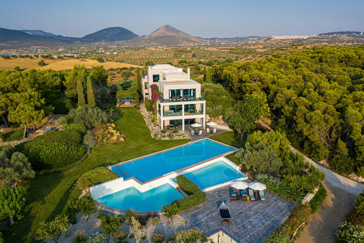 Nereids Daydream, Argolis, Greece | Plum Guide