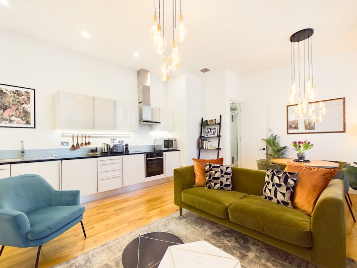 Luxury Apartment Rentals in London, England, United Kingdom | Plum Guide