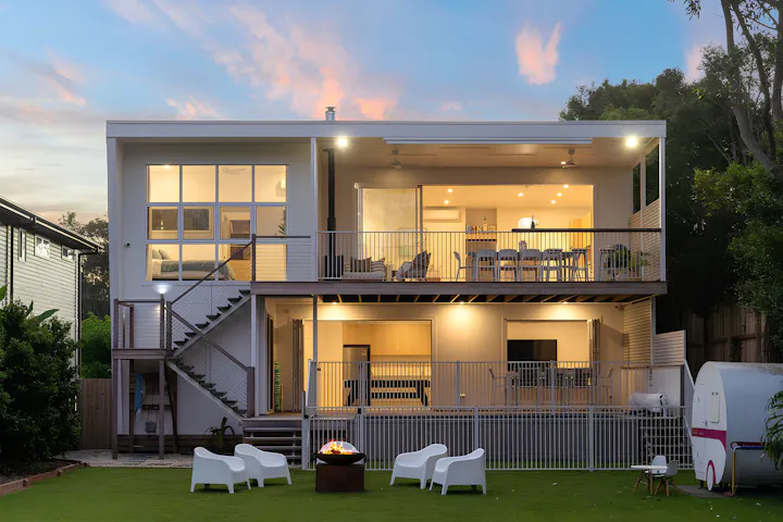 Sunshine Splendor, New South Wales, Australia | Plum Guide