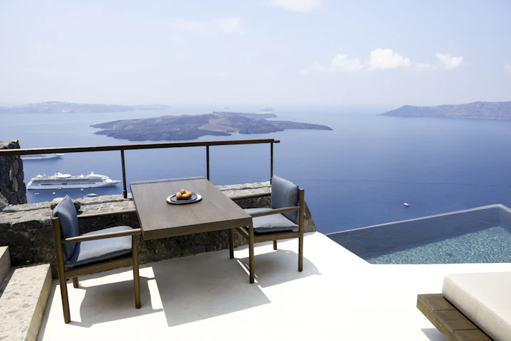 Alcove in the Sky, Fira, Greece | Plum Guide