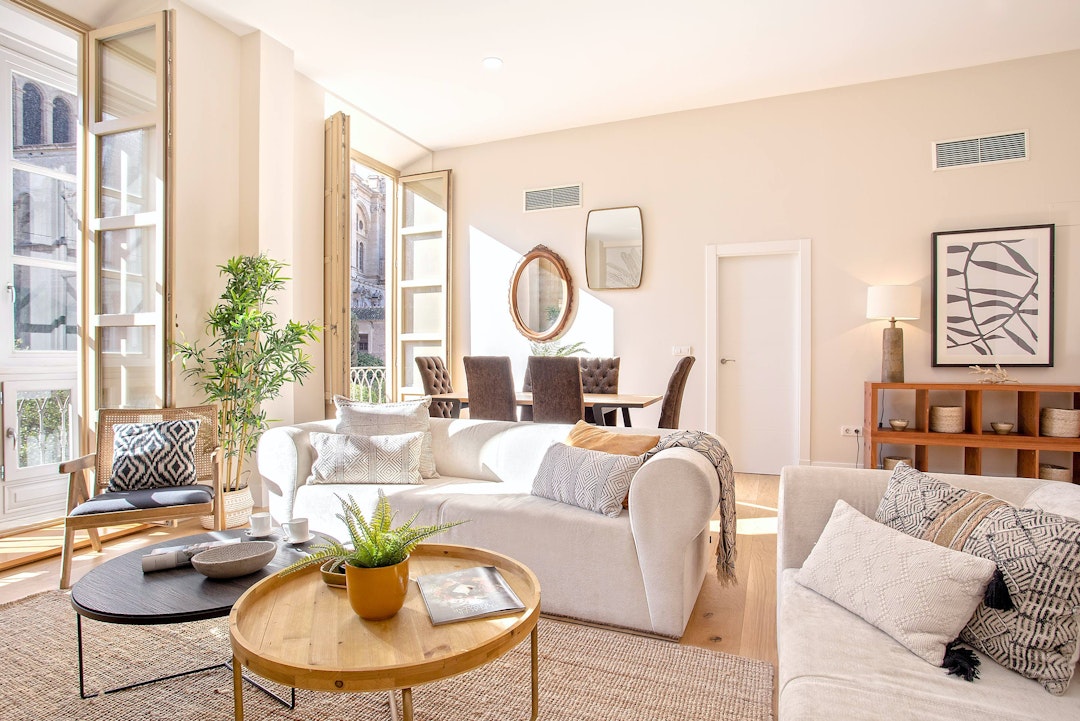 The Safest Areas in Málaga and Where To Avoid | Plum Guide