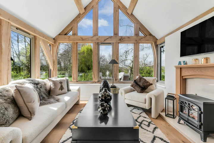 The Cotswold Dream, Gloucestershire, England | Plum Guide
