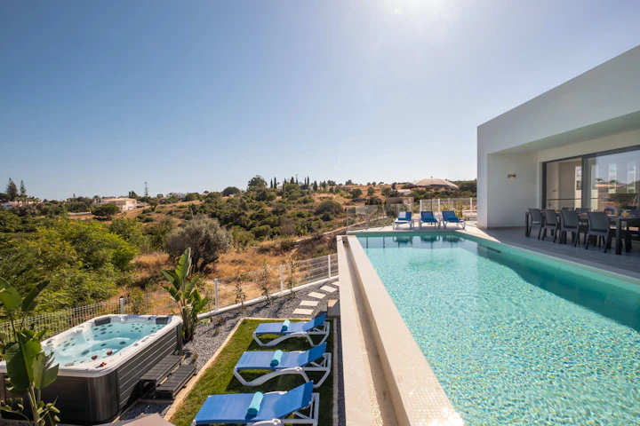 Layed Down a Dream, Silves, Algarve | Plum Guide