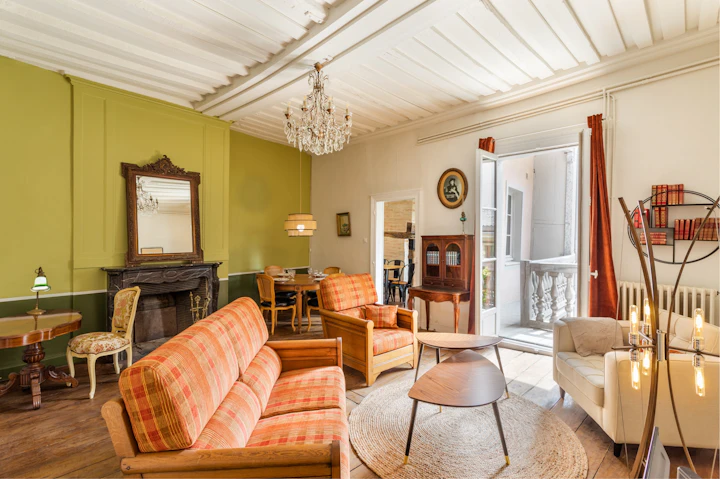 Chartreuse & Brick, Rennes, Ille-et-Vilaine | Plum Guide