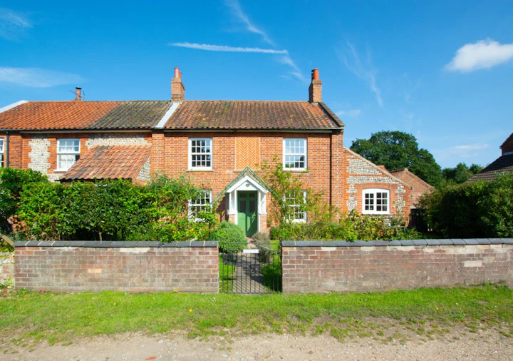 The Cottage Manor, Norwich, Norfolk | Plum Guide