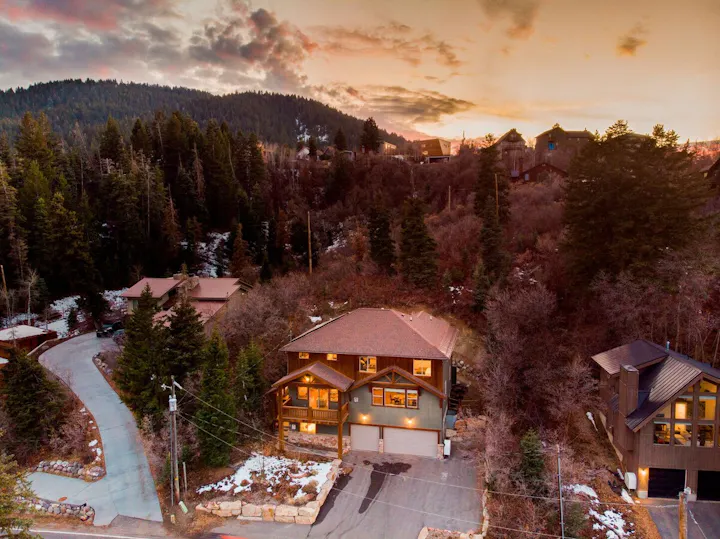 Summit Hike, Summit Park, Utah | Plum Guide