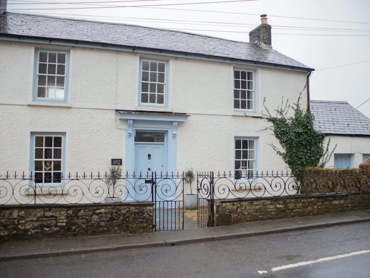 Stay in the best homes in United Kingdom | Plum Guide