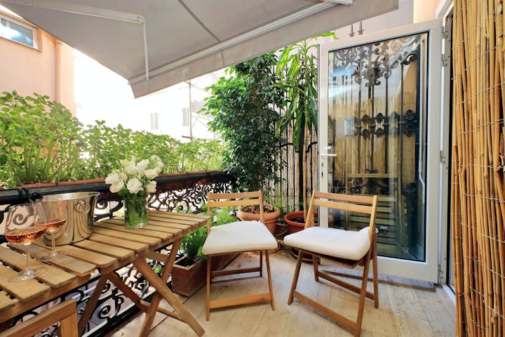 Stay in the best homes in Rome Capital, Lazio, Italy | Plum Guide