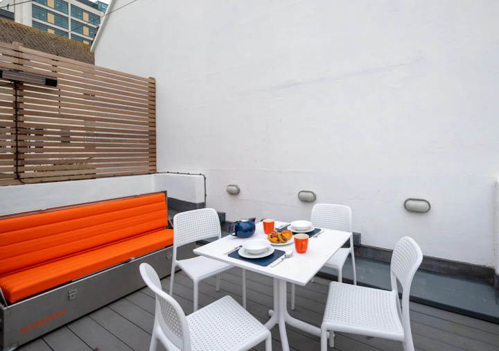 Kemptown King, Brighton and Hove, England | Plum Guide