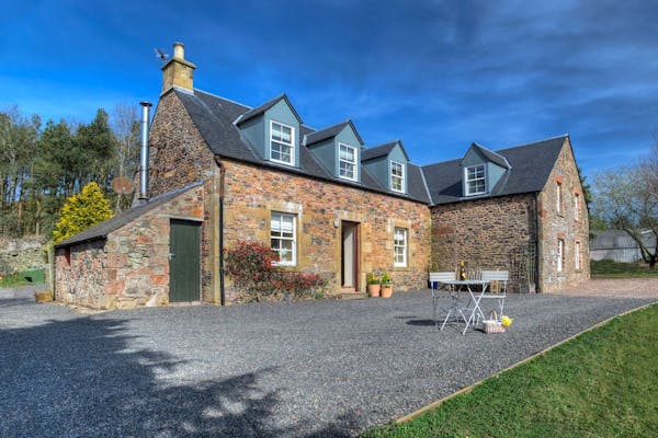 A House On The Hill: Highfield Farm Cottage (4+1) - Schotland