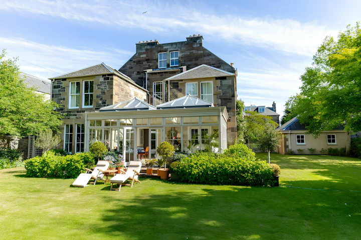 Ravelston Elegance, Edinburgh, Scotland | Plum Guide
