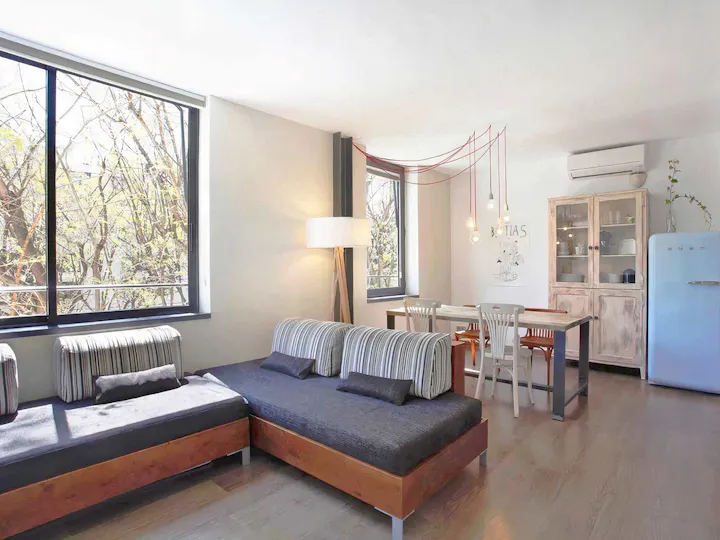 Red Light Olympian, Barcelona, Spain | Plum Guide