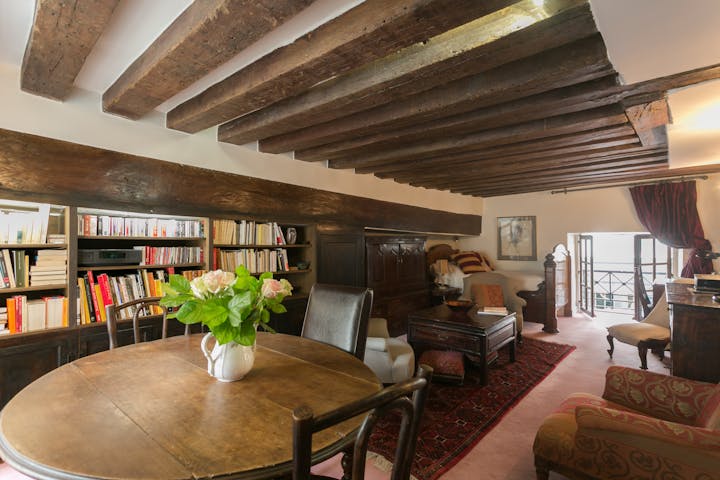 Stay in the best homes in Paris, France | Plum Guide