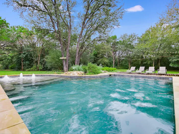 The Austin Manor, Austin, Texas | Plum Guide
