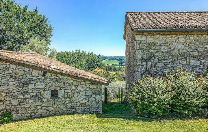 Idyllic Escape, France | Plum Guide