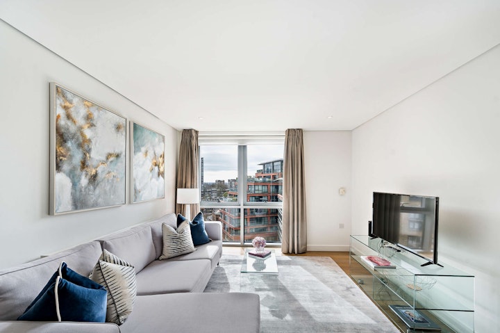 Stay in the best homes in London, England, United Kingdom | Plum Guide