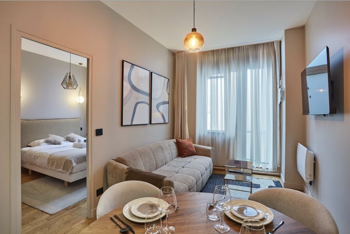 Top Short Stay Rentals in Paris, France | Plum Guide