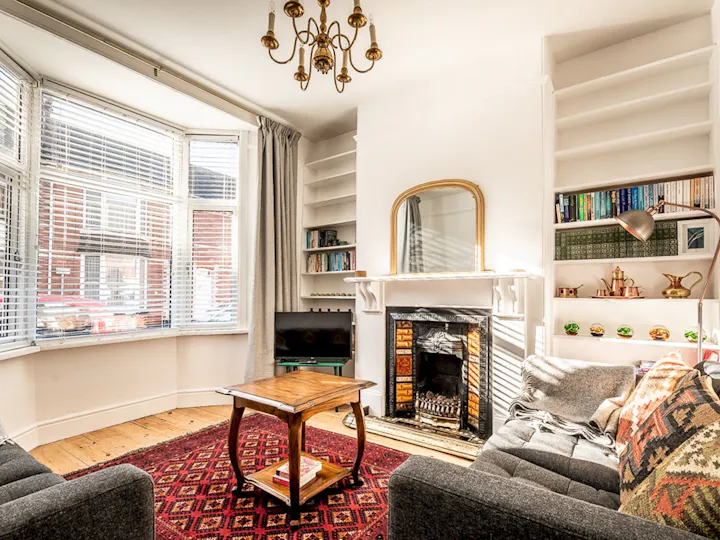 White Oak & Blue, Exeter, Devon | Plum Guide