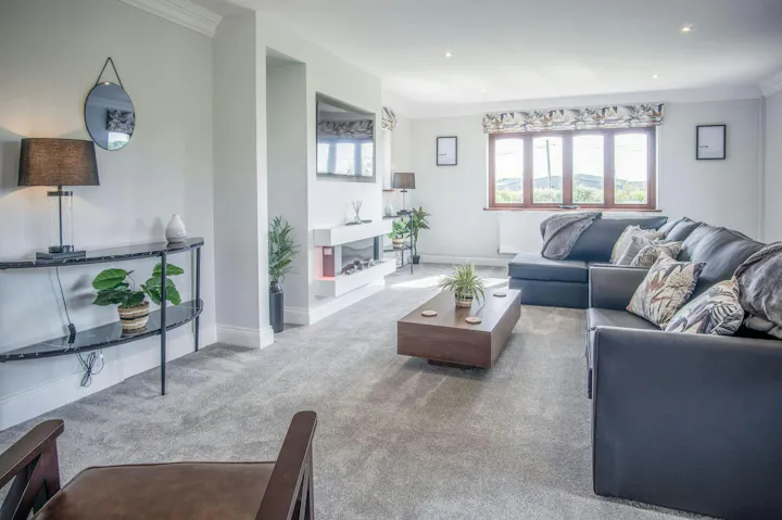 Narberth Nook, Narberth, Pembrokeshire | Plum Guide