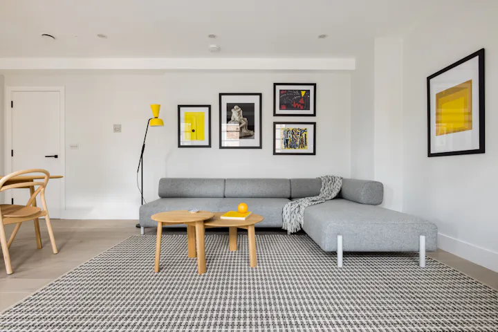 Central Walkabout, London, England | Plum Guide