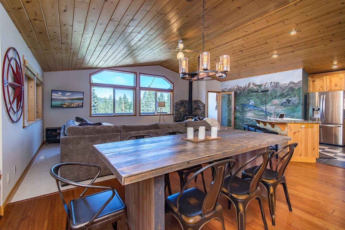 California Breeze, California, United States | Plum Guide