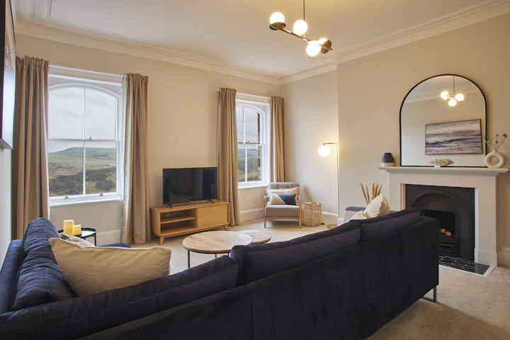 Cliff Hunters, Redcar and Cleveland | Plum Guide