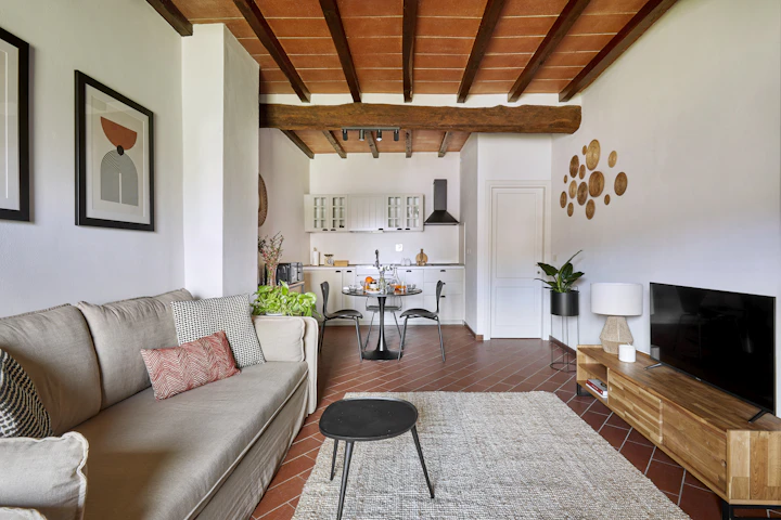 Country Canopy, Florence, Tuscany | Plum Guide