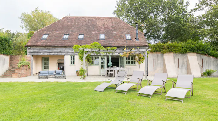 Ripple Effect, Kent, England | Plum Guide