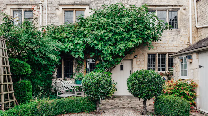 The 99 Yew Trees, Painswick, Stroud | Plum Guide