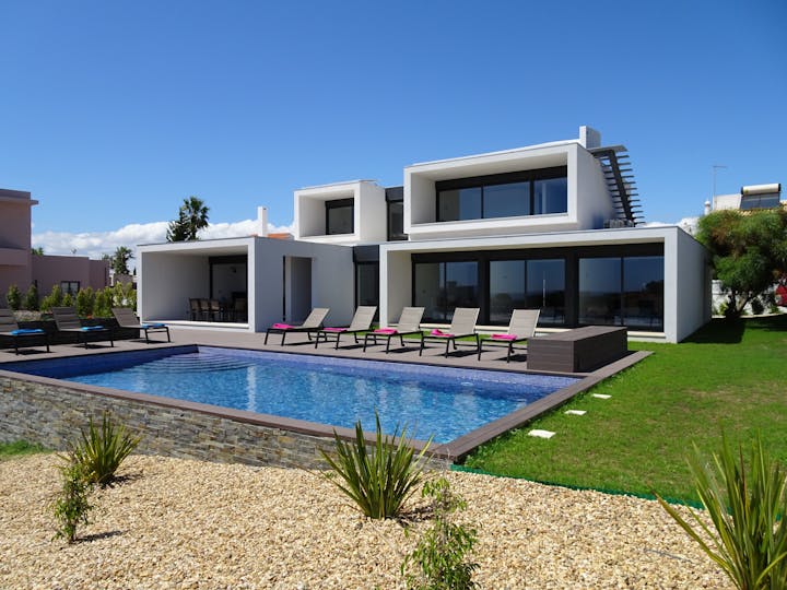 Stay in the best homes in Guia, Albufeira, Algarve, Portugal | Plum Guide