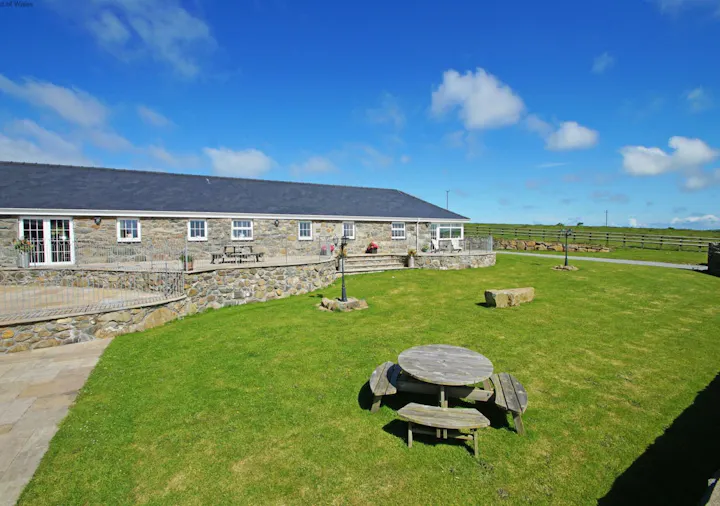 The Welsh Song, Botwnnog, Pwllheli | Plum Guide