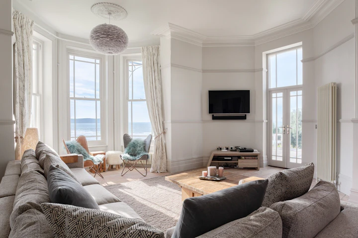 Lady Of The Coast, Devon, England | Plum Guide