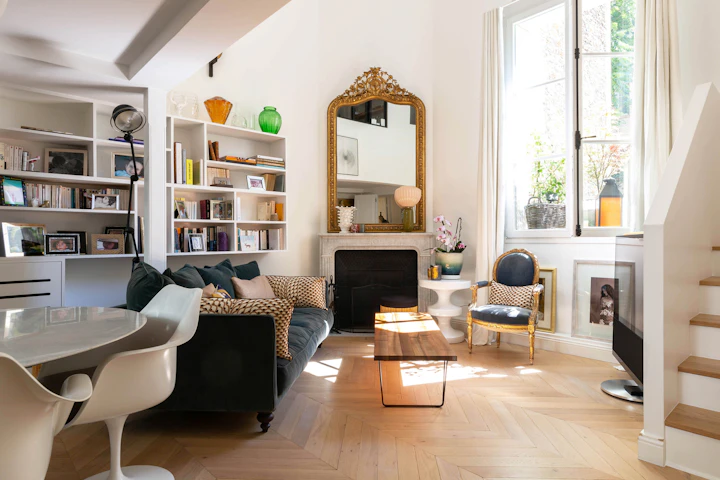 The Poet's Salon, Passy, Paris | Plum Guide