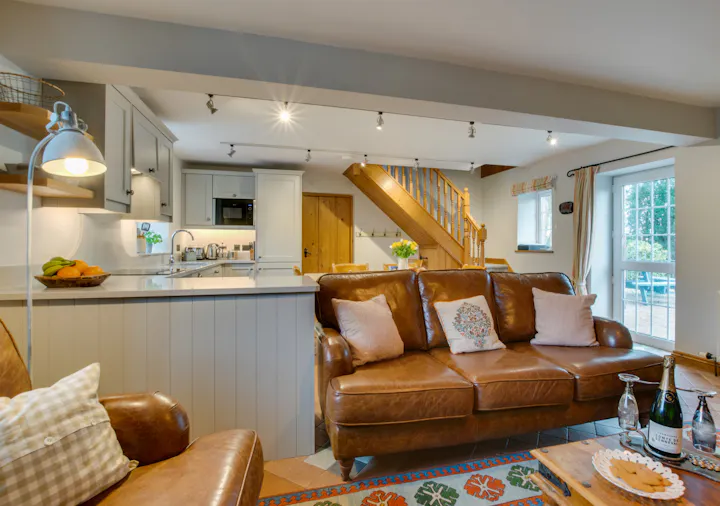 Fire & Stone, Botwnnog, Pwllheli | Plum Guide